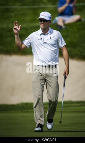 11 AUG 2016: Golfer Johnson Wagner (right) before teeing off on the ...