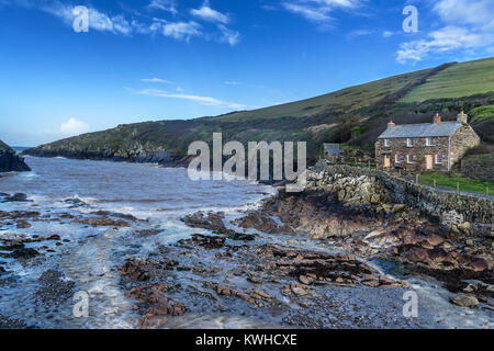 Port Quinn, Cornwall, UK Stock Photo - Alamy