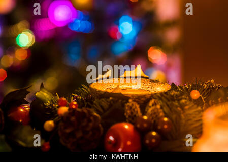 Festive christmas background. Garland lights on the Christmas tree ...