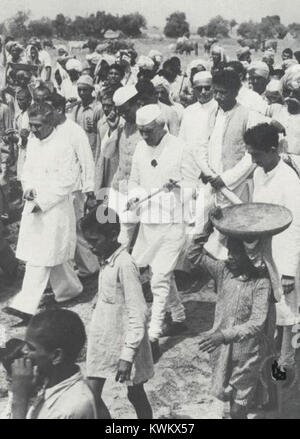 Prime Minister Jawaharlal Nehru visited the workshops and laboratories ...