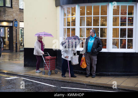 Wetherby, UK. 4th Jan, 2018. Grey and dismal on market day in Wetherby ...