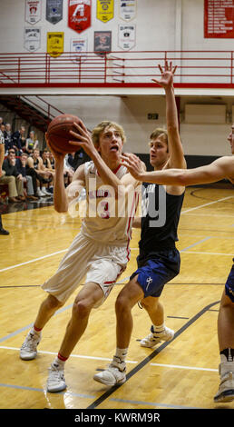 Davenport, Iowa, USA. 3rd Jan, 2017. Assumption's Dylan Peeters (3 ...