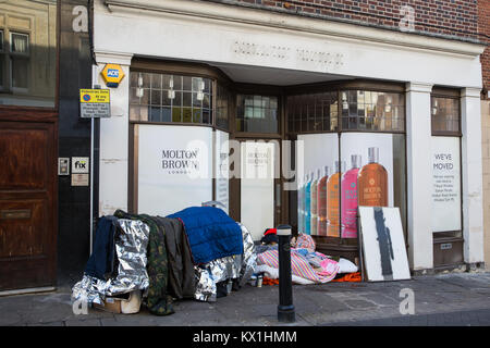Windsor, UK. 6th Jan, 2018. A view of Windsor Castle. Credit: Mark ...