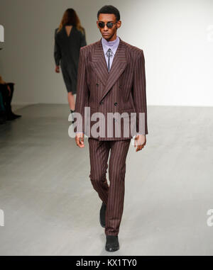 London, UK. 06th Jan, 2018. 6th of January 2018 John Lawrence Sullivan ...