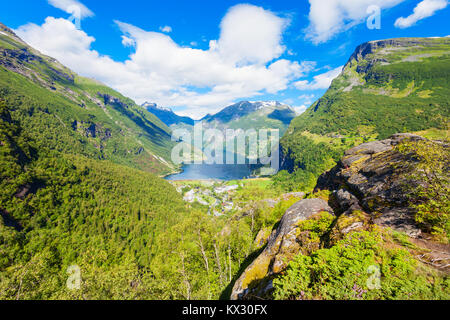 Flydalsjuvet viewpoint with Geirangerfjord and Geiranger village Stock ...