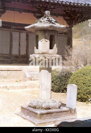 The title contains missing or unclear information, making it impossible ...