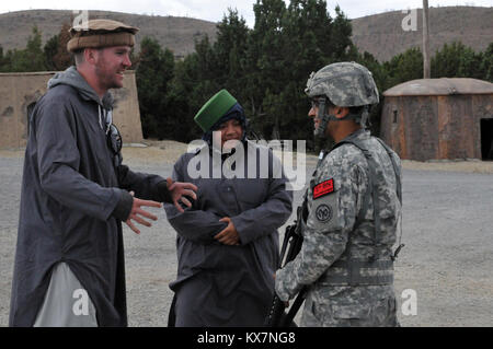 Sgt. Julio Duran, a human intelligence collector with the 27th Brigade ...