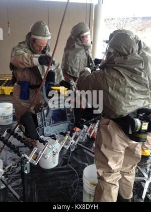 US Army National Guard NBC decontamination Stock Photo - Alamy