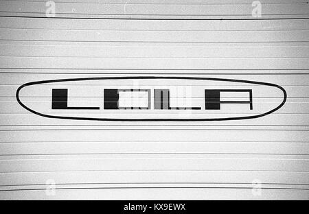 Lola factory and offices in Huntingdon in December 1992 Stock Photo - Alamy