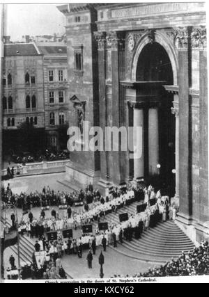 The 34th Eucharistic World Congress in Budapest, 1938, featuring the ...