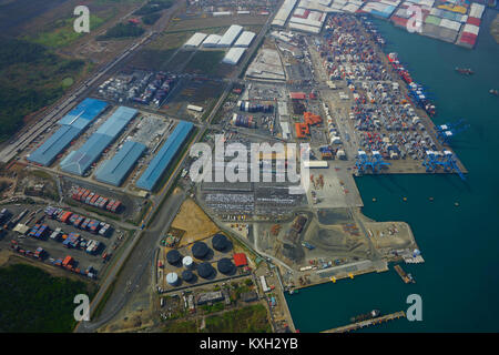 Aerial view Colón Free Trade Zone Stock Photo - Alamy