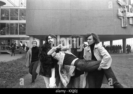 The defendants (l-r) Thorwald Proll, Horst Söhnlein, Andreas Baader and ...