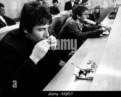 The defendants (l-r) Thorwald Proll, Horst Söhnlein, Andreas Baader and ...
