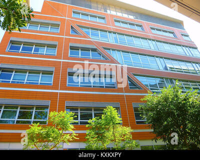 Complejo Ecourban in Barcelona is an urban development promoting ...
