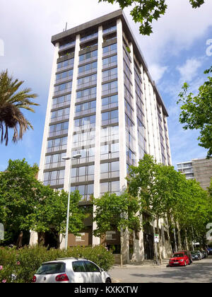 Barcelona - Edificio Másters 3 Stock Photo - Alamy