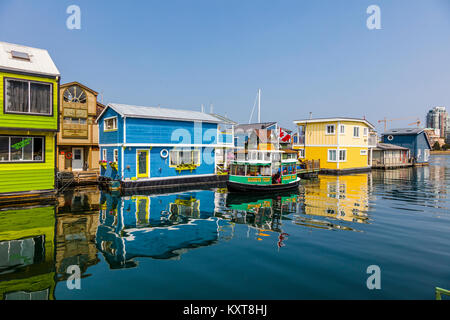 Floating houses at the Fisherman's Wharf in Victoria, BC Stock Photo ...