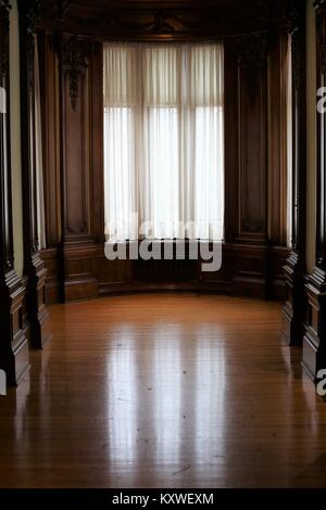 Wooden floor in a room with light natural colors Stock Photo - Alamy