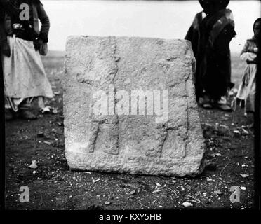 Gertrude Bell. Tell Ahmar Hittite inscriptions (J 132 Stock Photo - Alamy