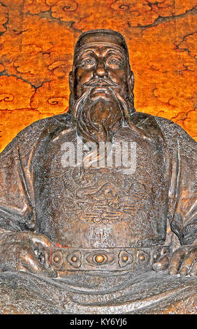 Bronze statue of the Yongle Emperor, Zhu Di, third emperor of the Ming ...