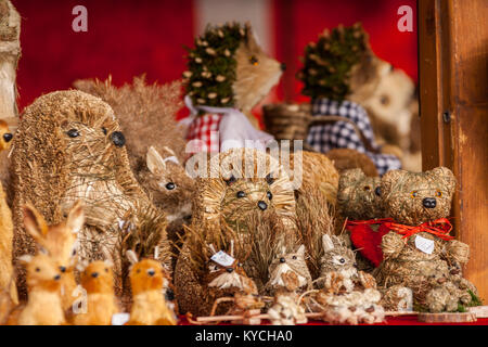 Christmas Market, Bressanone, Brixen, Bolzano, Trentino Alto Adige ...