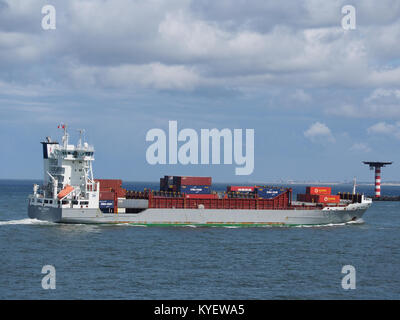 Photograph of the Dina Trader ship (IMO 9354442) in the Port of ...