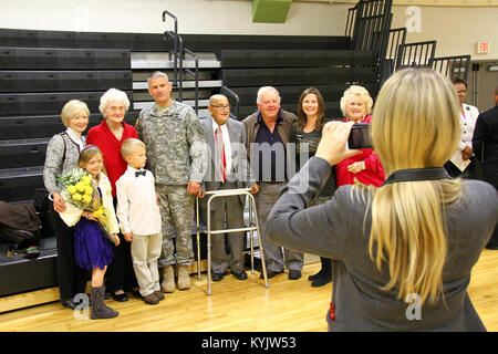 FORT KNOX, KY. - Lt. Col. Ryan Janovic (left) displays his US Army ...