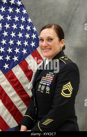 Sgt. 1st Class Margaret Brooks and Sgt. 1st Class Anthony Hughes ...