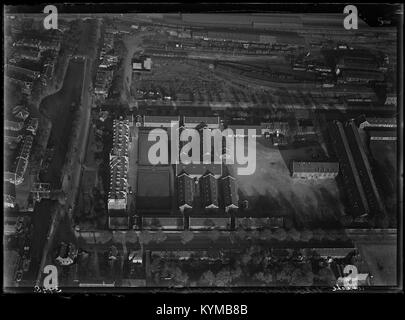 An aerial photograph of Utrecht, taken between 1920 and 1940. The image ...