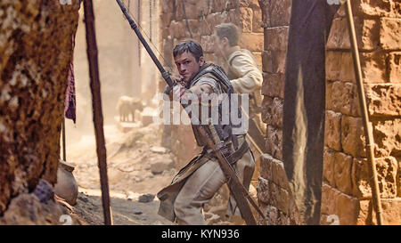 ROBIN HOOD, Taron Egerton as Robin Hood, 2018. ph: Larry Horricks ...