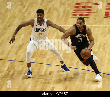 Houston Rockets guard Eric Gordon (10) in the first half of an NBA ...