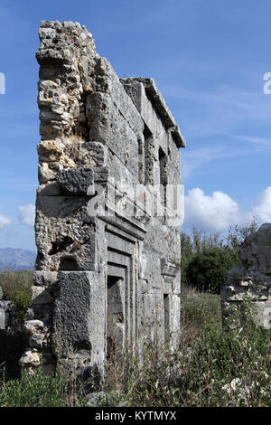 Ruins of ancient town Silyon, Turkey Stock Photo - Alamy
