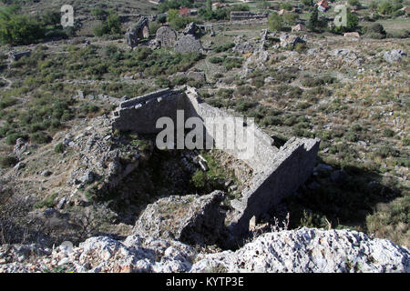 Ruins of ancient town Silyon, Turkey Stock Photo - Alamy