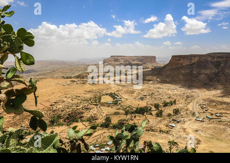 Debre Damo is a 6th century monastery in northern Ethiopia, close to ...