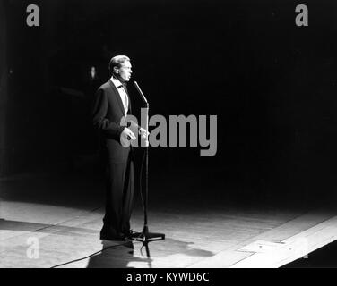 JOHNNY RAY (1927-1990) American singer marries Marilyn Morrison in New ...