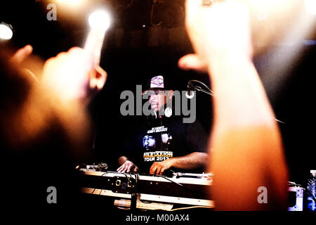 DJ Premier (Christopher Edward Martin) performs at the Accor Arena in ...