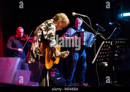 Dave Swarbrick of Fairport Convention band Stock Photo - Alamy