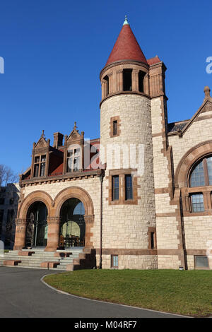 The Cambridge Main Public Library in Massachusetts is an iconic ...