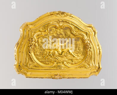 A box depicting Roman hero Gaius Mucius Scaevola confronting King Lars ...