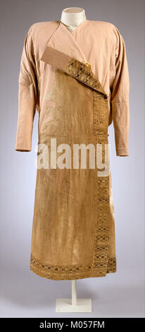 The caftan, a traditional garment often associated with Middle Eastern ...