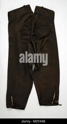 This 18th-century pair of breeches, housed at the Metropolitan Museum ...