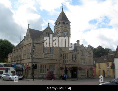 Calne town hall Stock Photo - Alamy