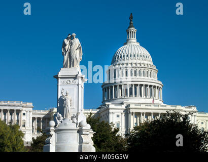 Peace and Civil War Sailors monument Washington DC Stock Photo - Alamy