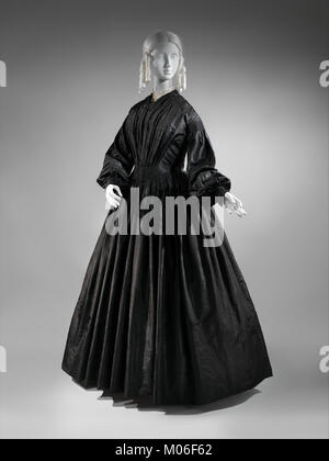 This mourning dress, part of The Metropolitan Museum of Art's ...