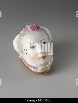 Lady's head MET DP-247-107 Stock Photo - Alamy