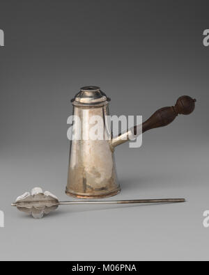 Miniature chocolate pot MET DP-1717-023 Stock Photo - Alamy