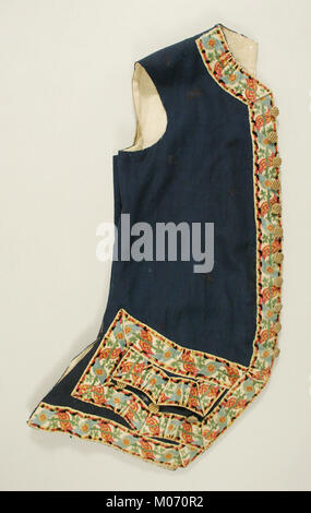A historical livery from the MET collection, representing servant or ...