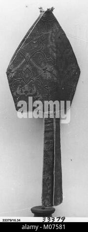 This ceremonial headdress, part of the MET collection, is a fine ...