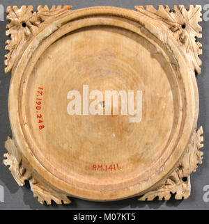Ivory Mirror Case with a Falconing Party 1330–60 French Such mirror ...