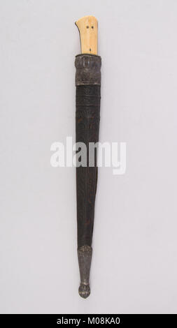 Kard knife with double-edged blade, used as weapon and tool in ancient ...