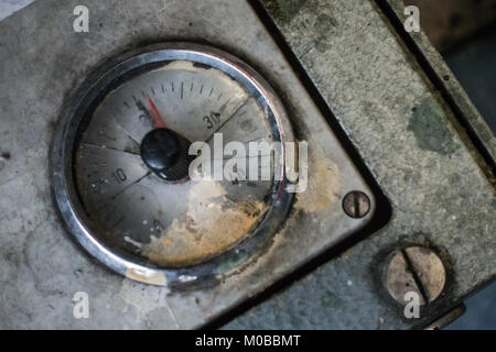 Old Broken Manometer - Pressure Gauge Stock Photo - Alamy